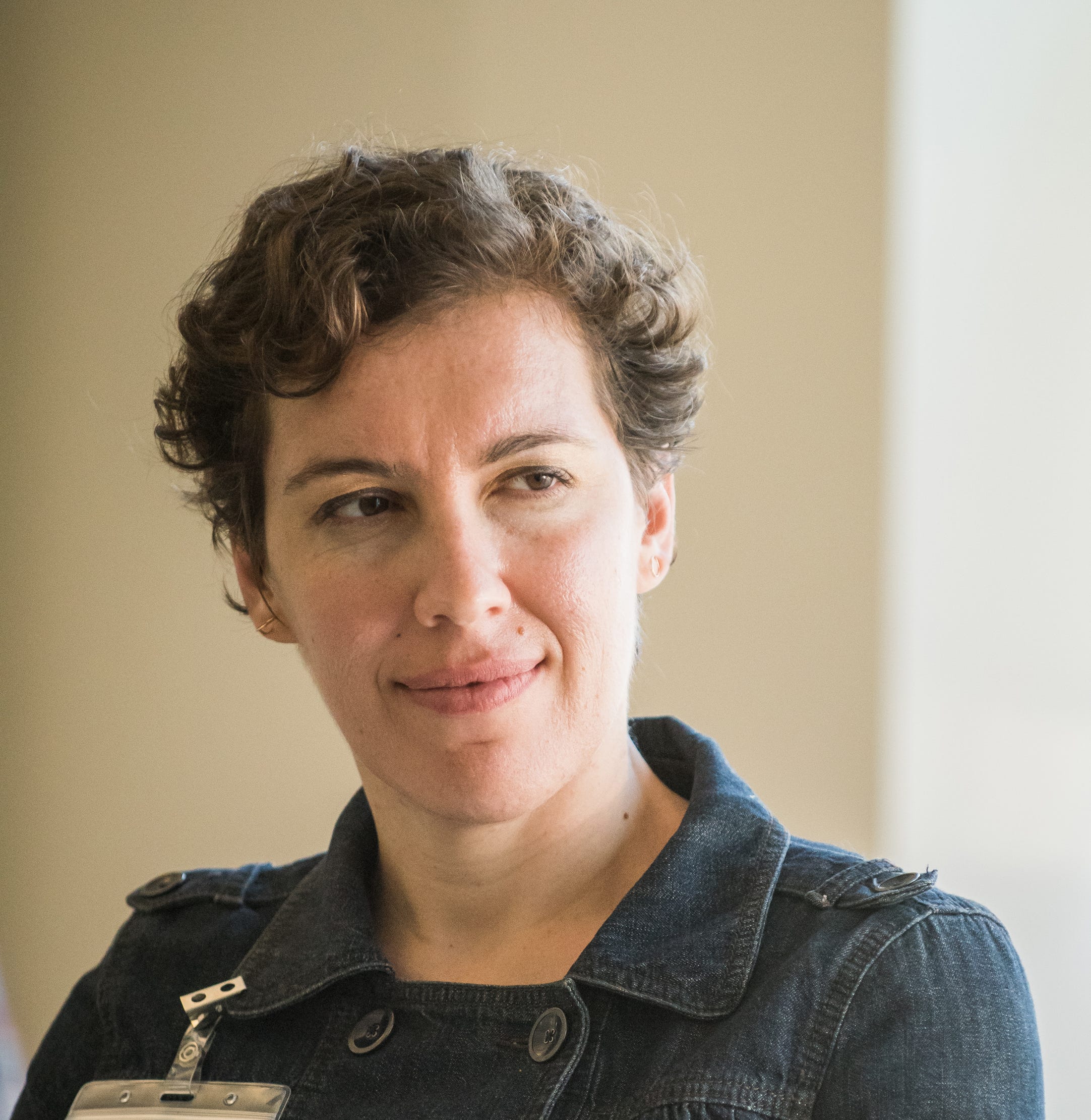 Sarah Dzida – Medium