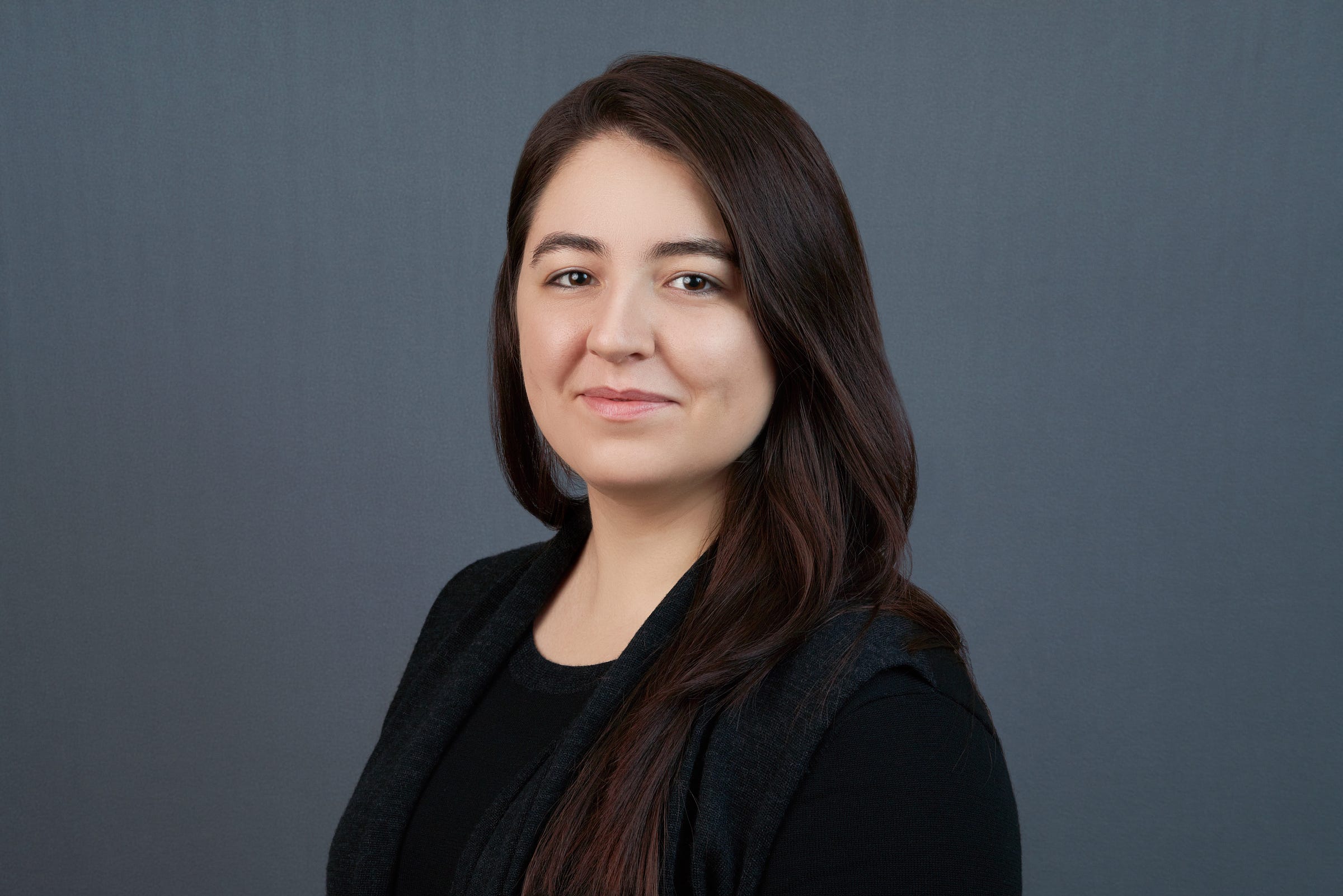 Cara Hall – Medium