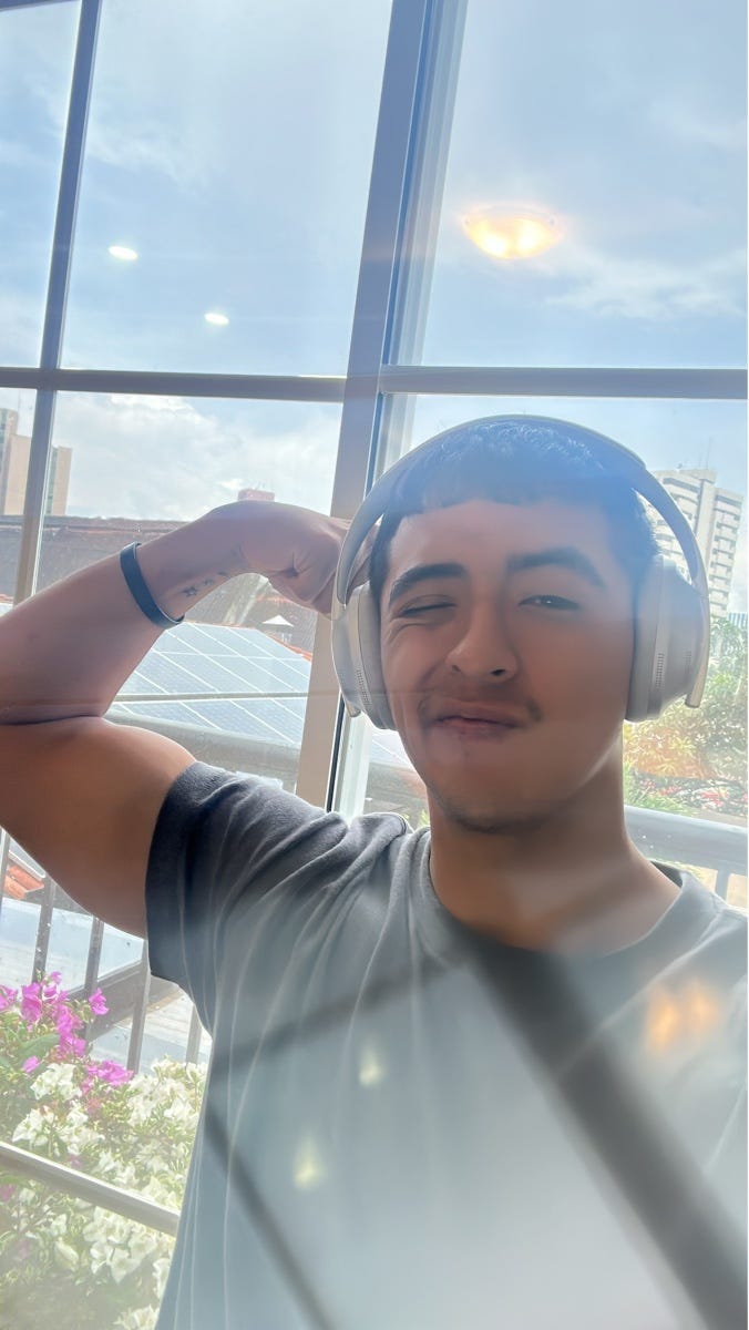 Henry Barboza – Medium