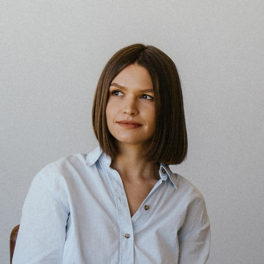 Anastasiia Dedova – Medium