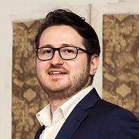 Daniel Radu – Medium