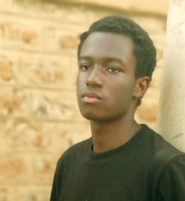 Arnoldchris – Medium