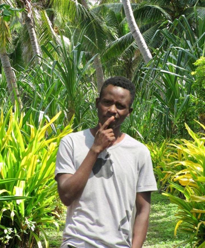 Jose Yusuf – Medium