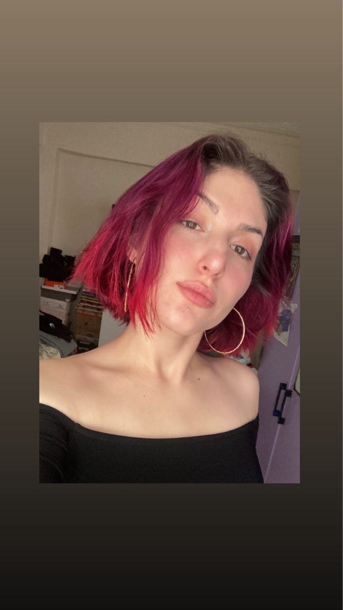 Reyhan Bulut – Medium