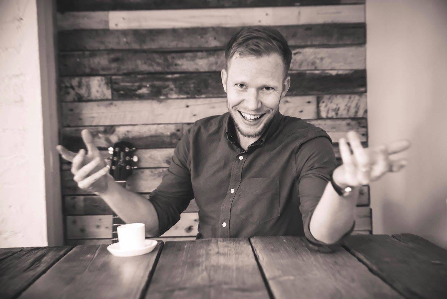 Matthew Finch – Medium