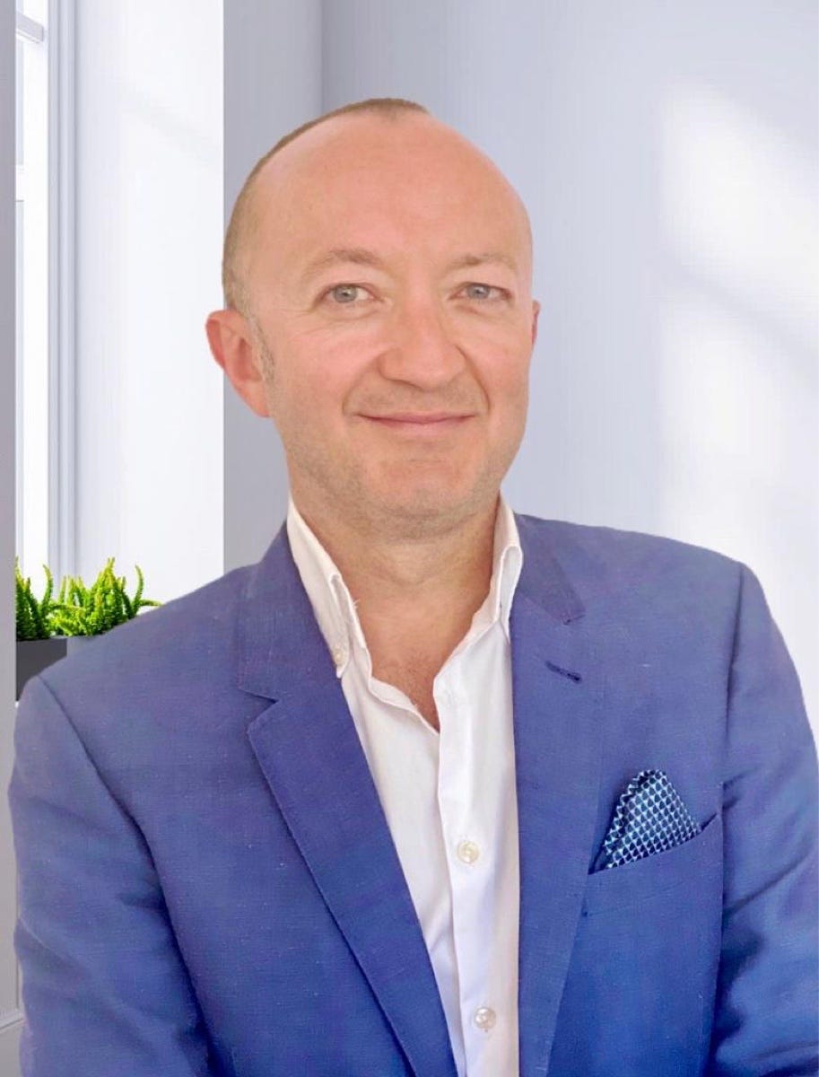 Andy Boothroyd – Medium