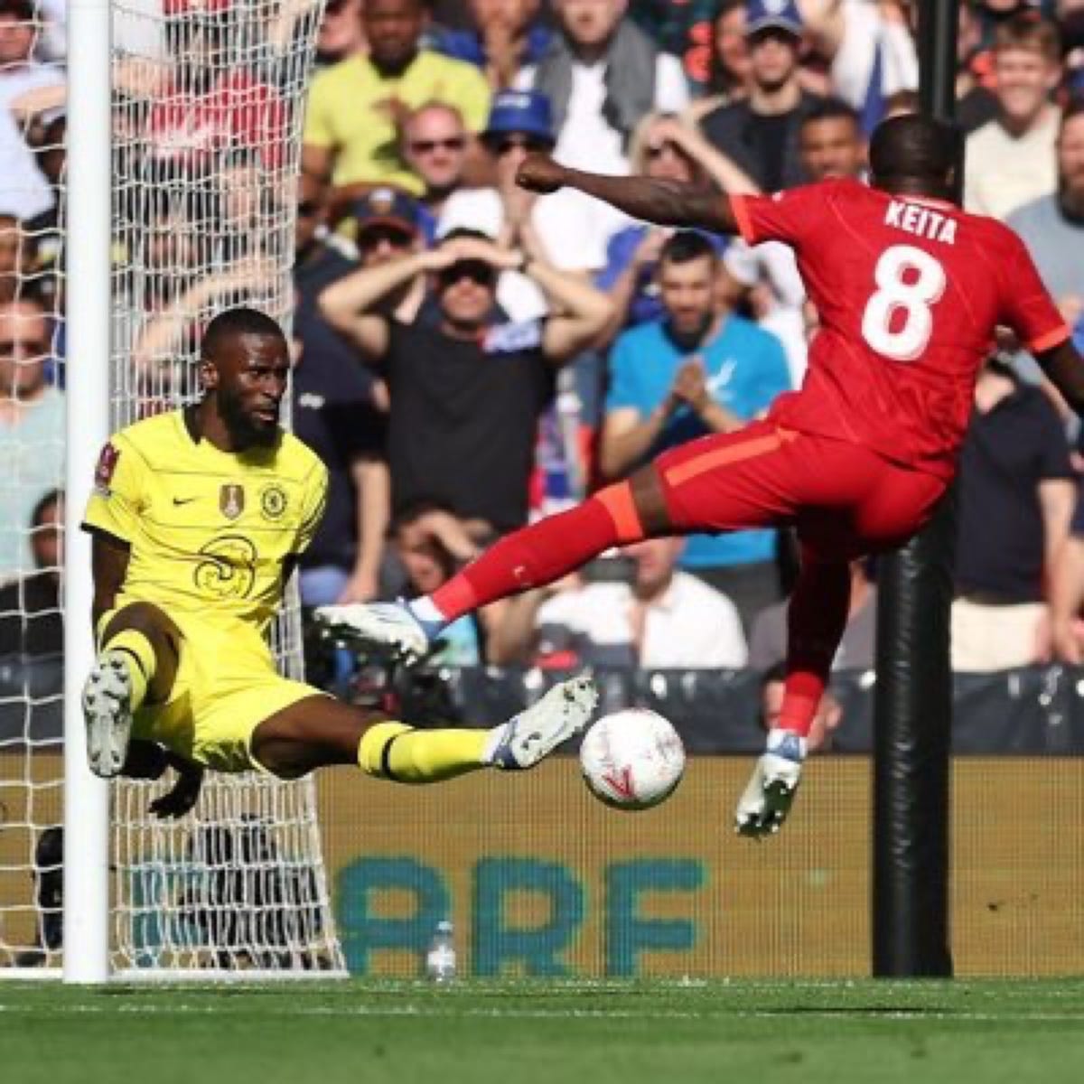 Harry Kelly – Medium