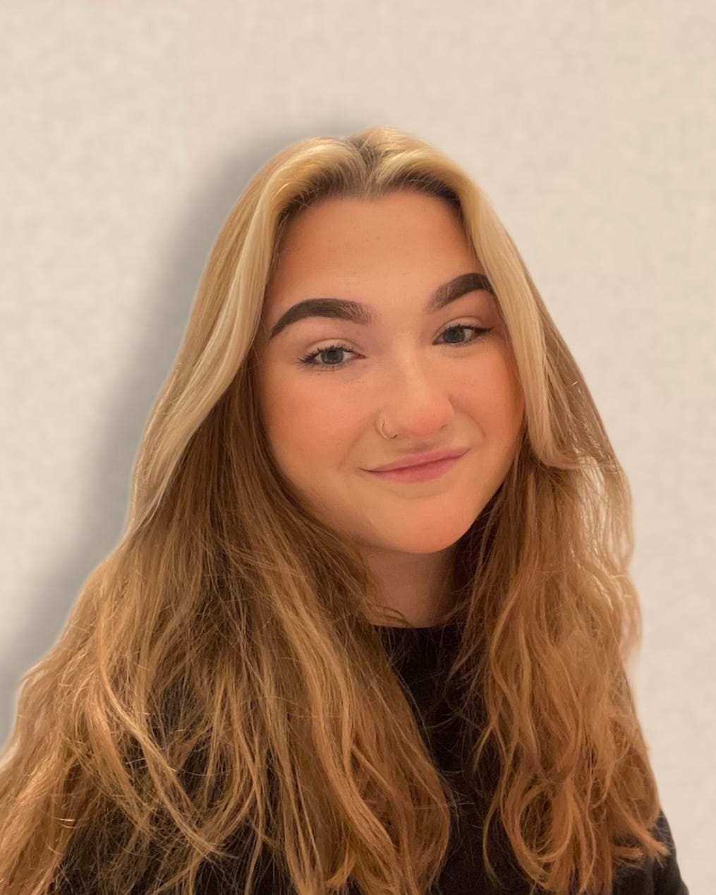 Alyssa Thompson – Medium
