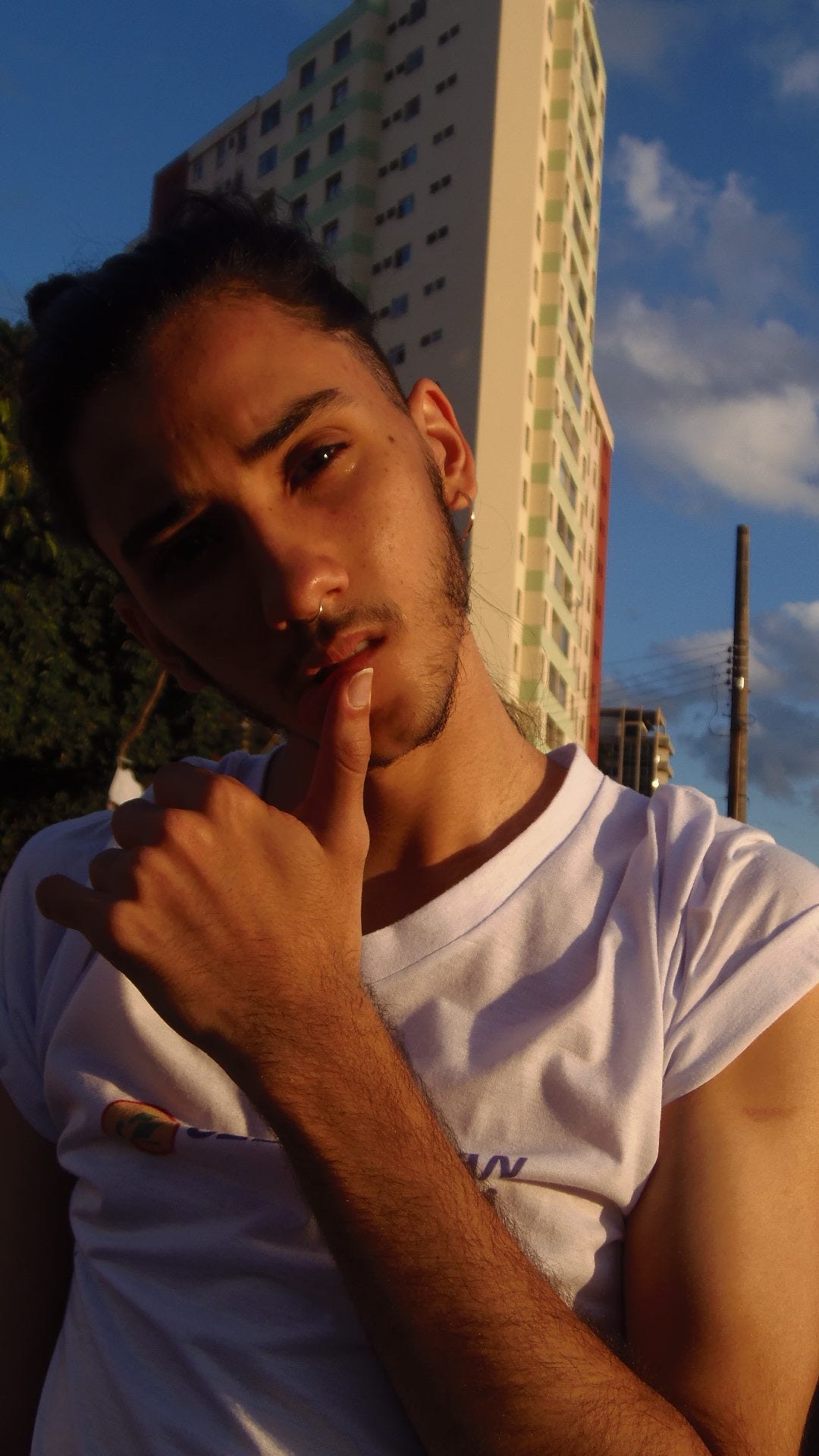 Pedro Marchese – Medium