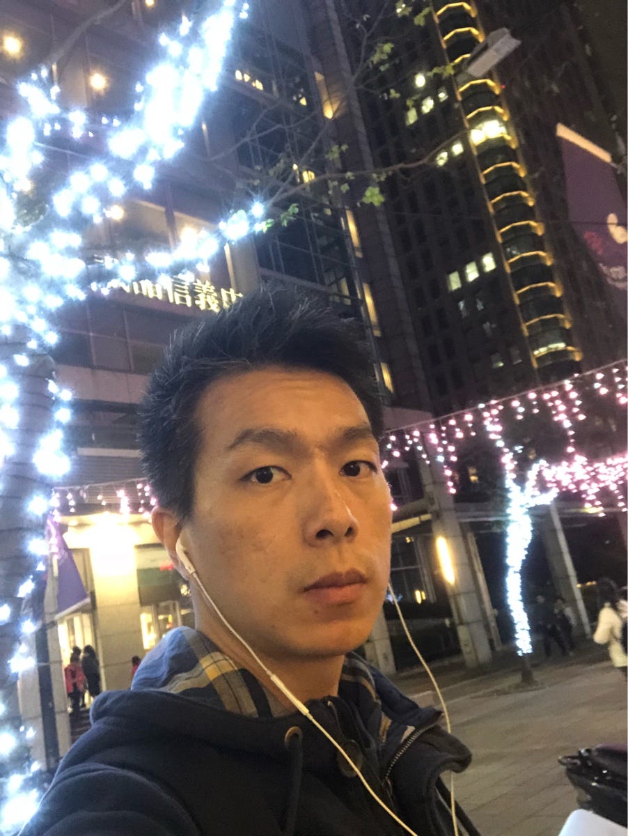Ron Chen – Medium