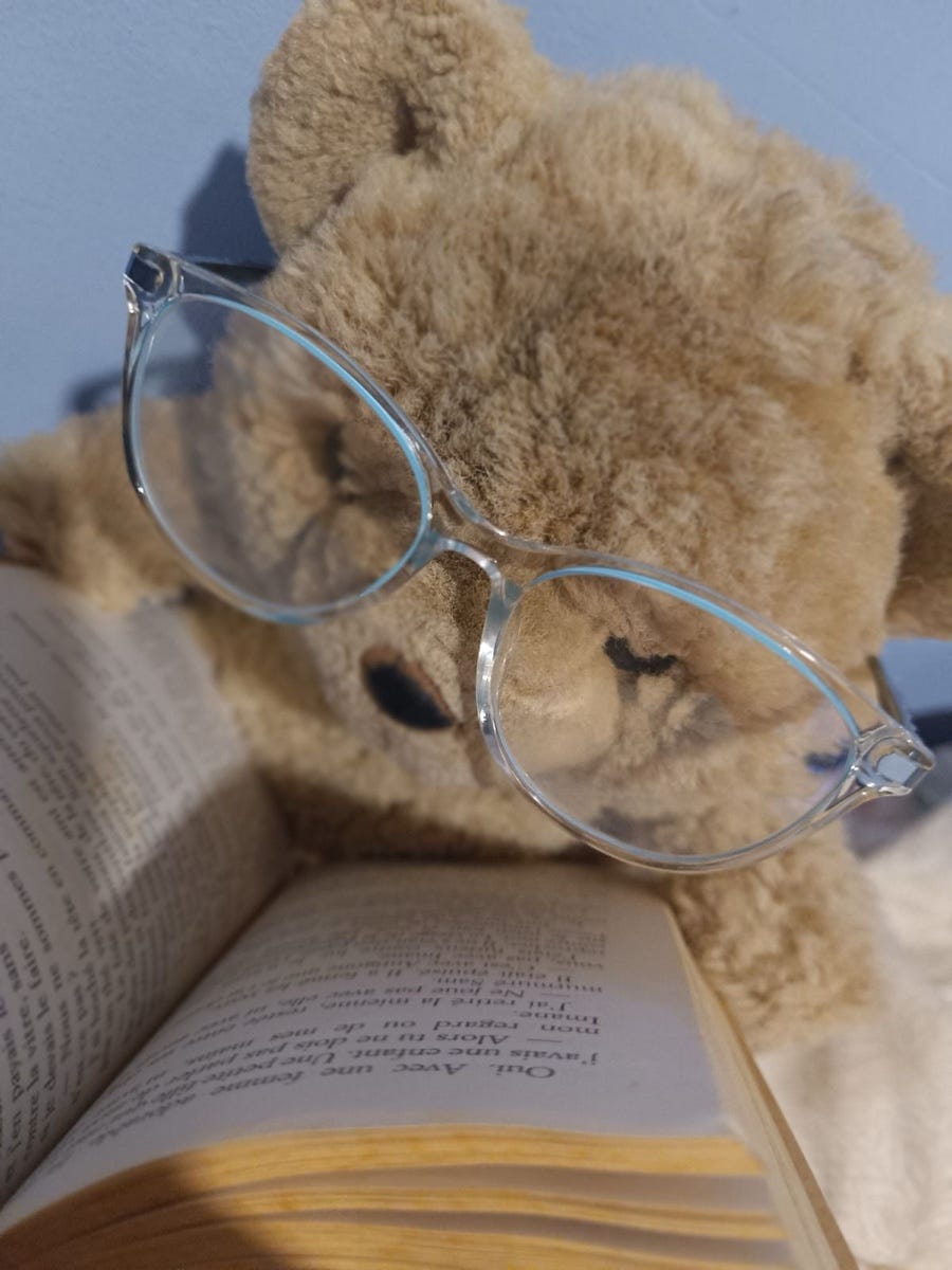 Camara Simmons – Medium