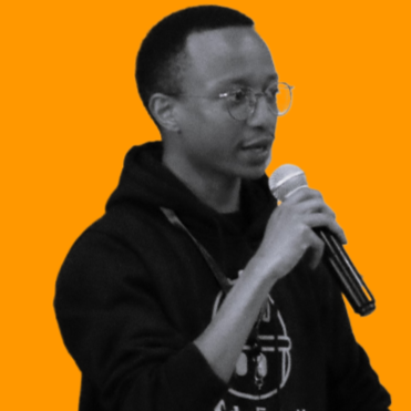 Felix Waweru – Medium