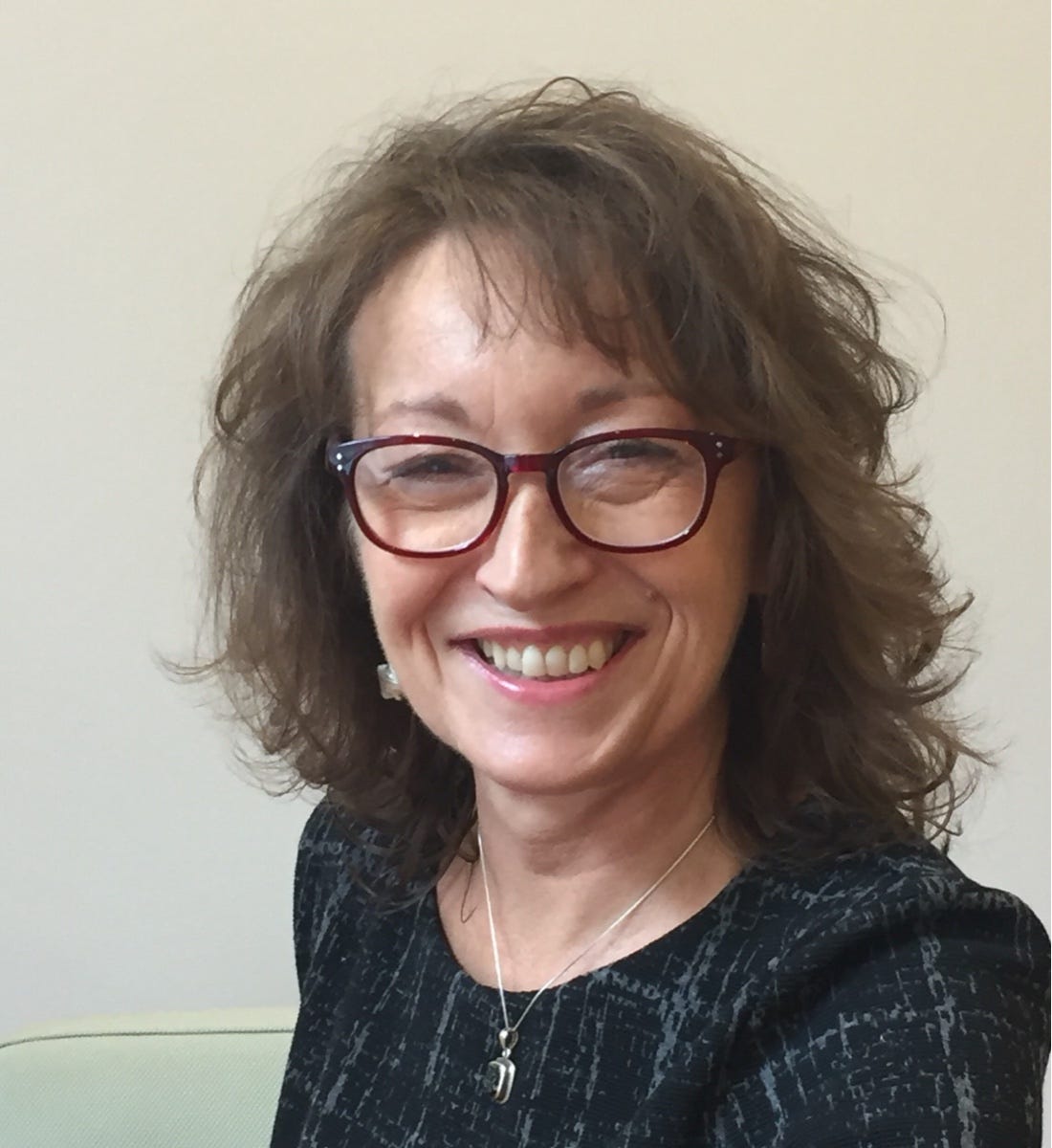 Cindy Barnes – Medium