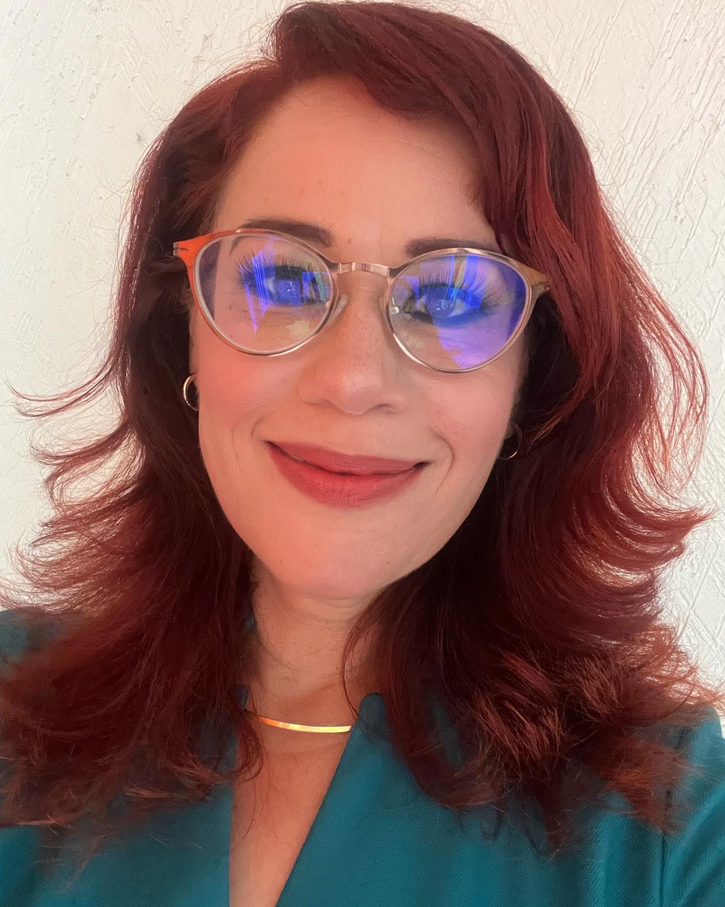 Maria Leal – Medium