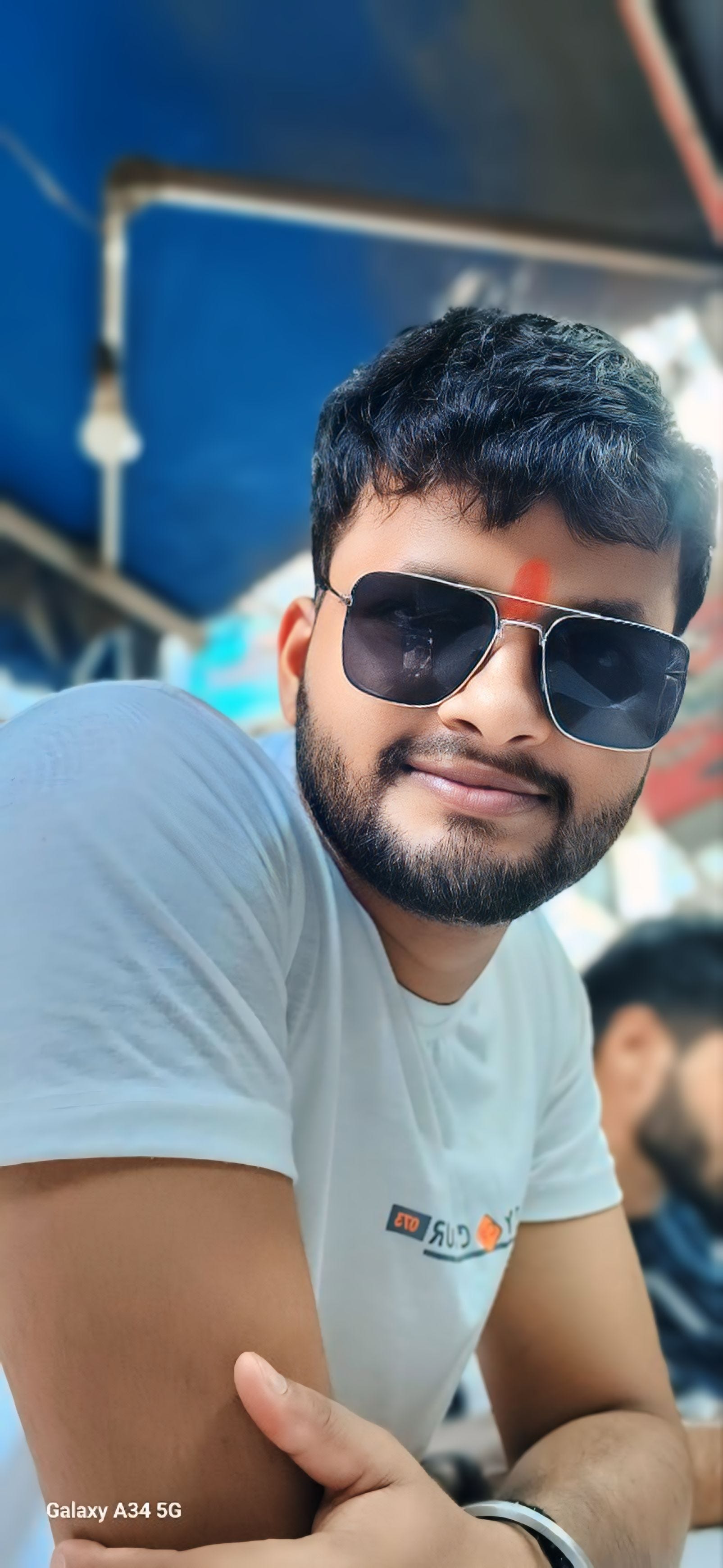 Ashutosh Dwivedi – Medium