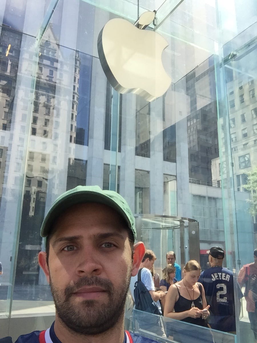 Daniel Alves – Medium