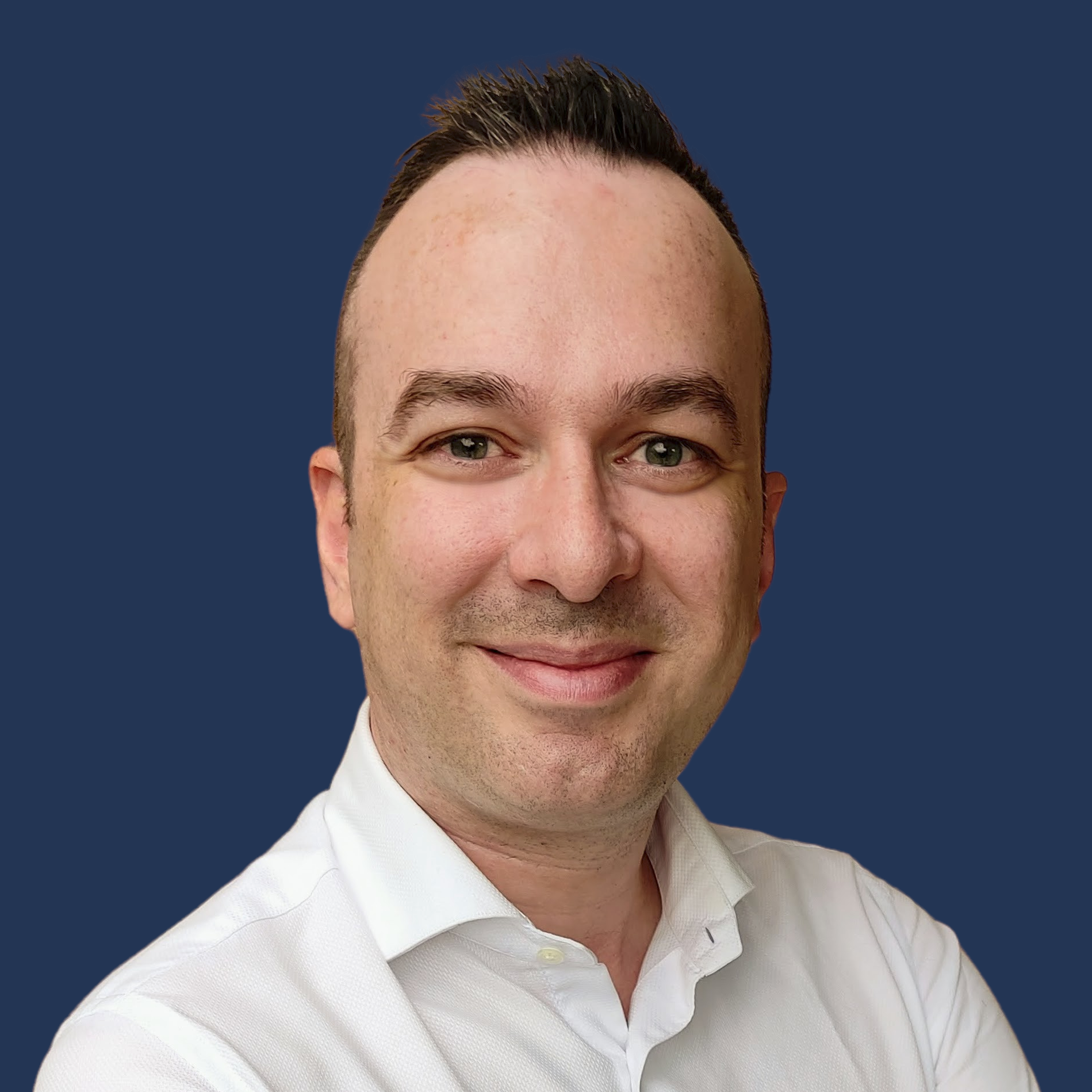 Daniele Serfilippi – Medium