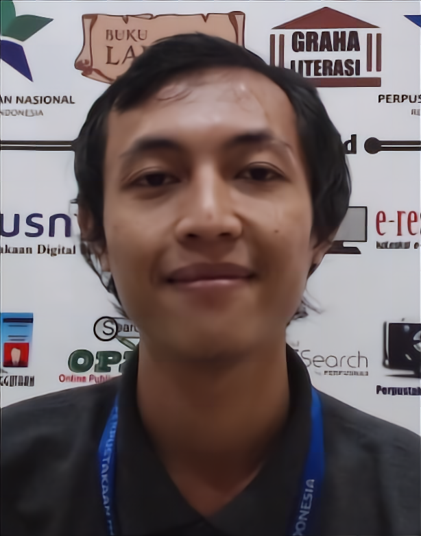 Noval Akbar – Medium