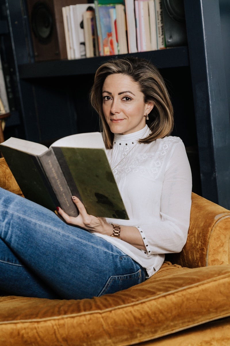 Amanda Burgess – Medium