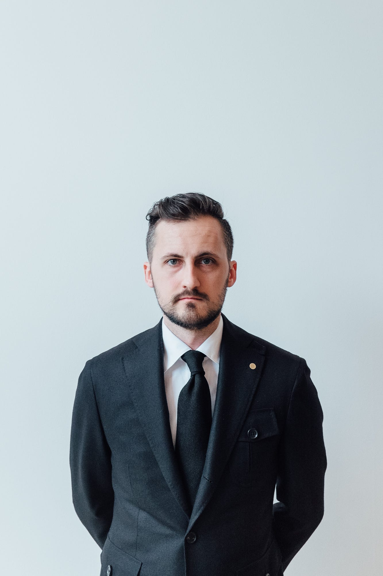 Zach Uttich – Medium