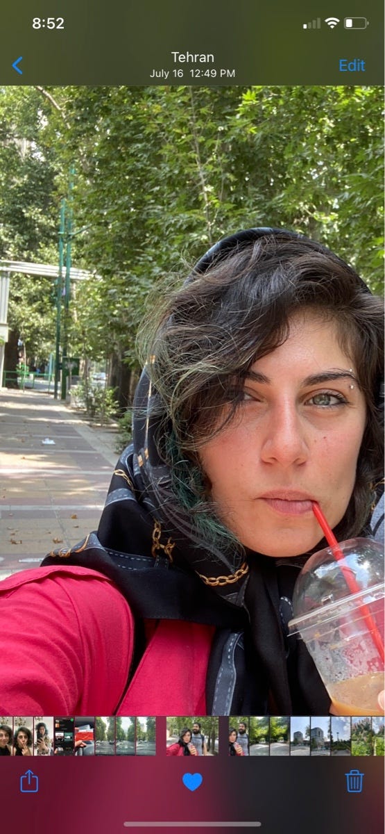 Dela Joon – Medium