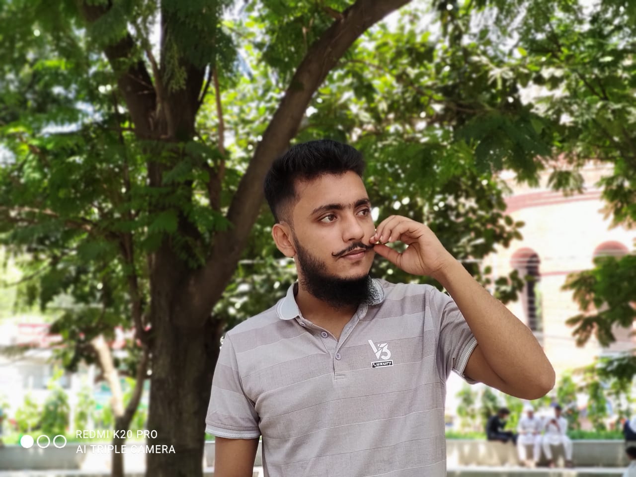 Feroj Ahmed – Medium