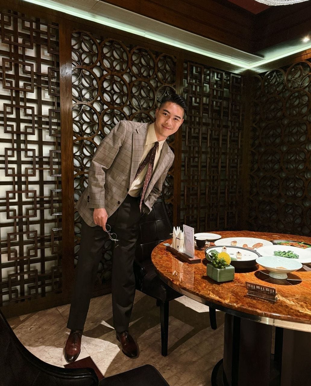 Leung Sean – Medium