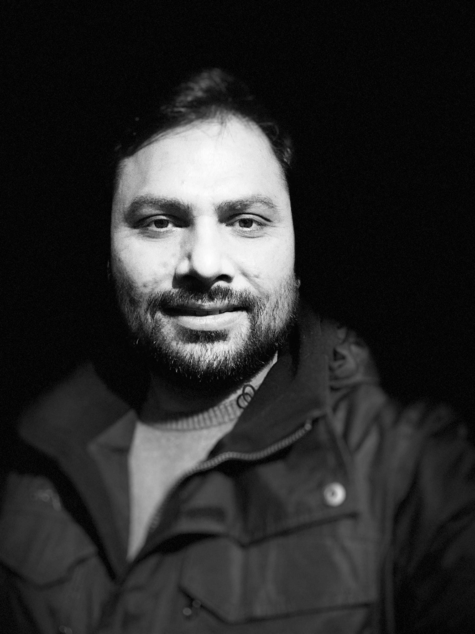 Dilshad Khan – Medium