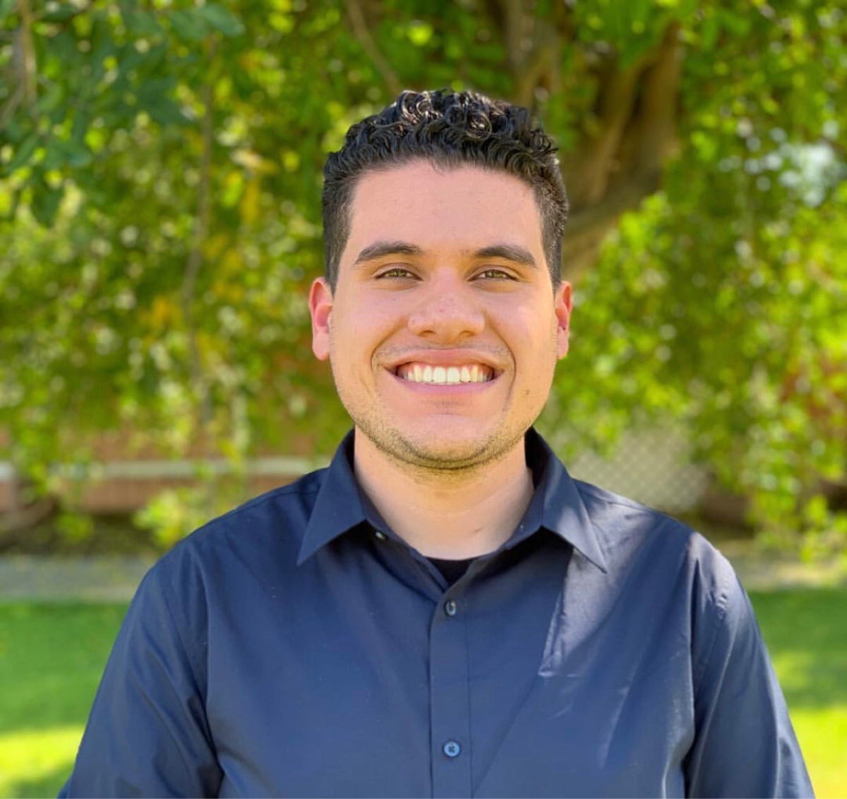 Tony Junior – Medium