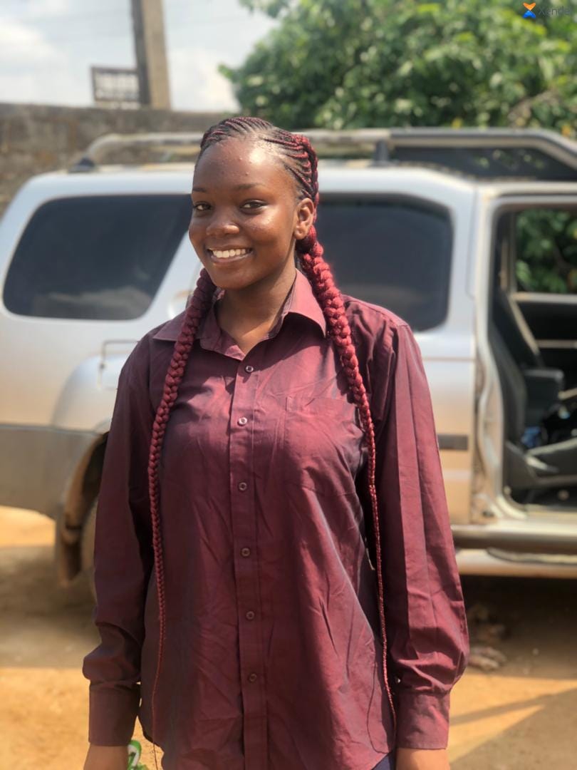 Glory Osisami – Medium