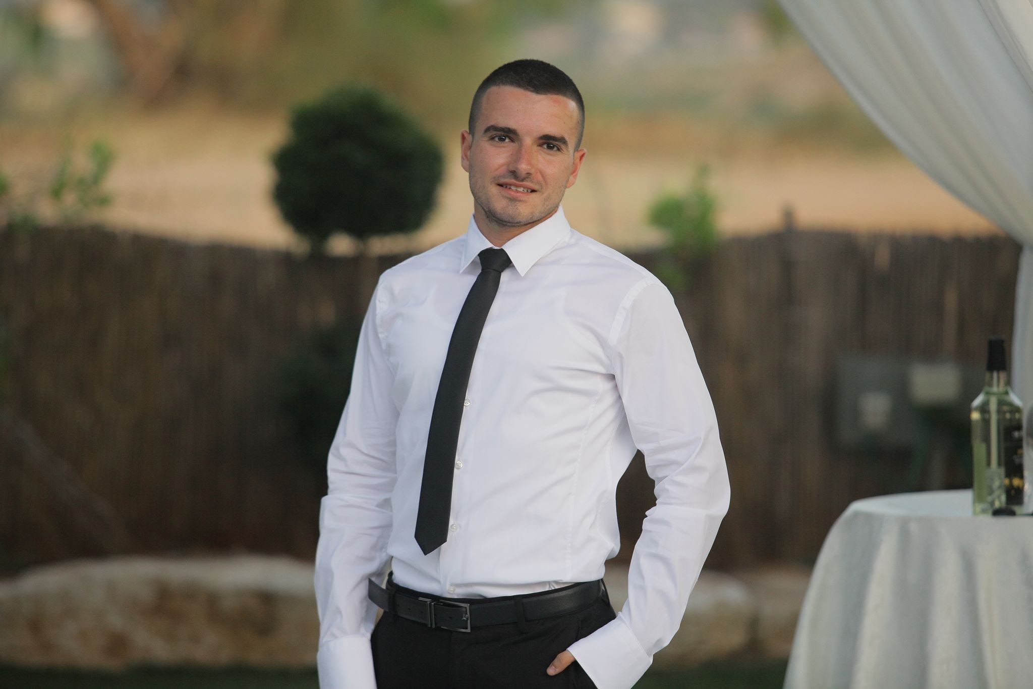 Zvika Nadav – Medium