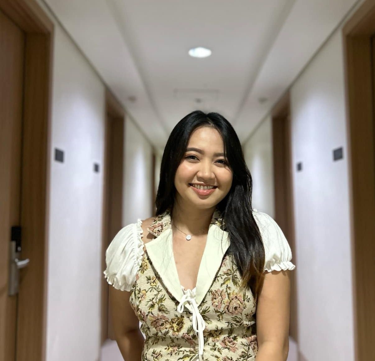 Liezel Regidor – Medium