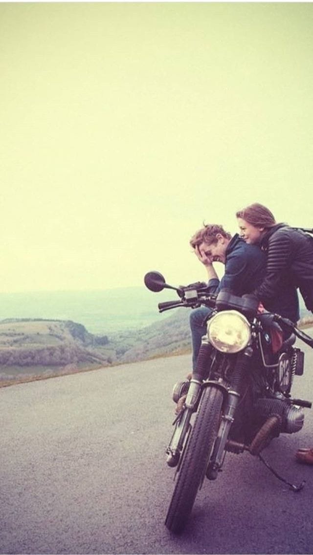 apapun yang membuat kamu suntuk,tulis dan …. selesai