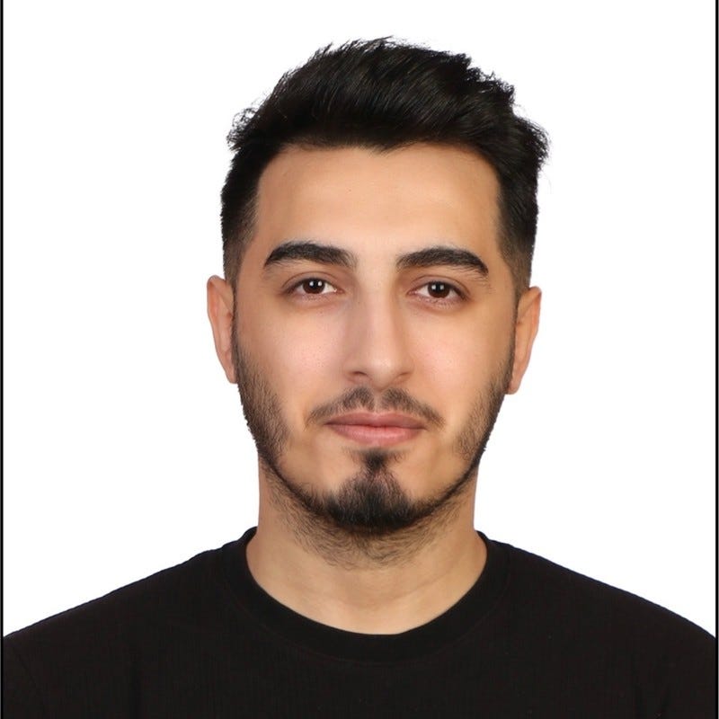 Semih Elitaş – Medium