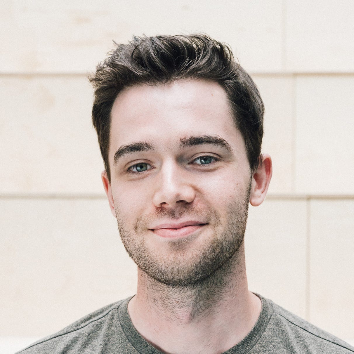 Rob Hunt – Medium