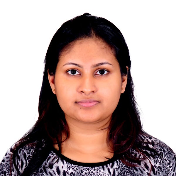 Maneesha Weerasinghe – Medium