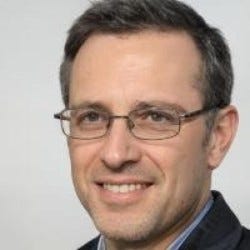 Alex Wind – Medium