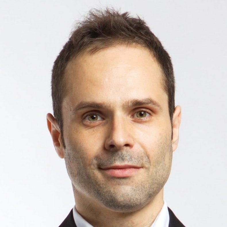 Alexander Carson – Medium