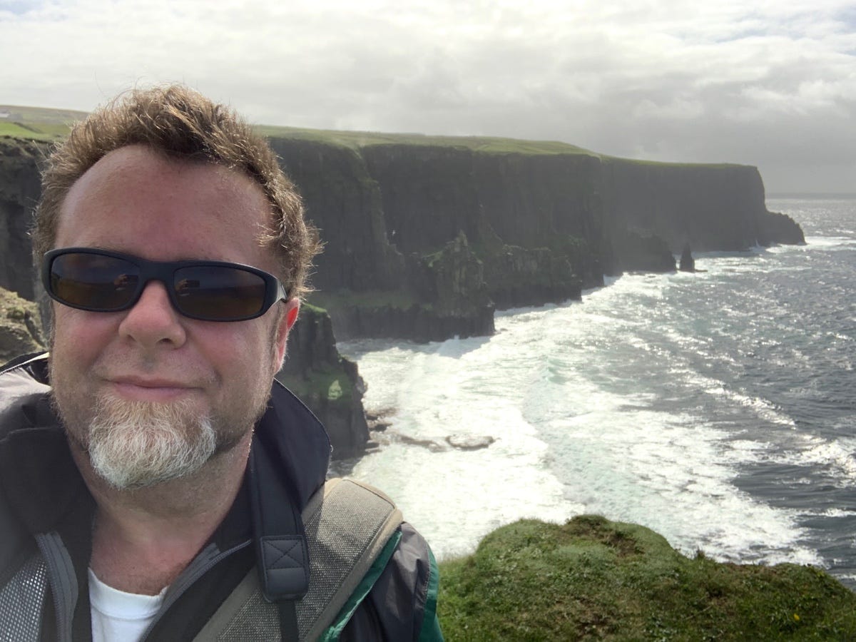 Steven Dempsey – Medium