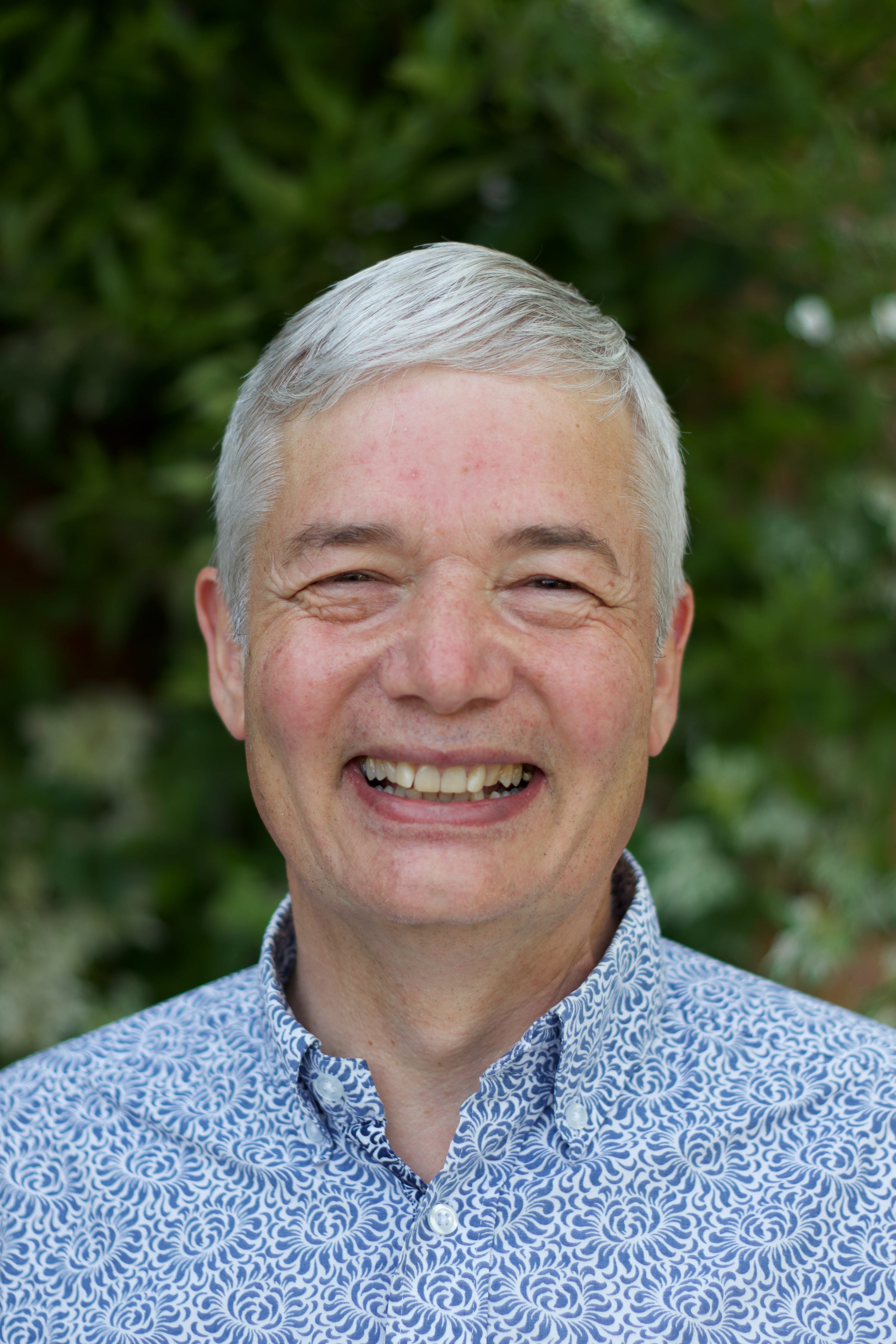 David Knott – Medium