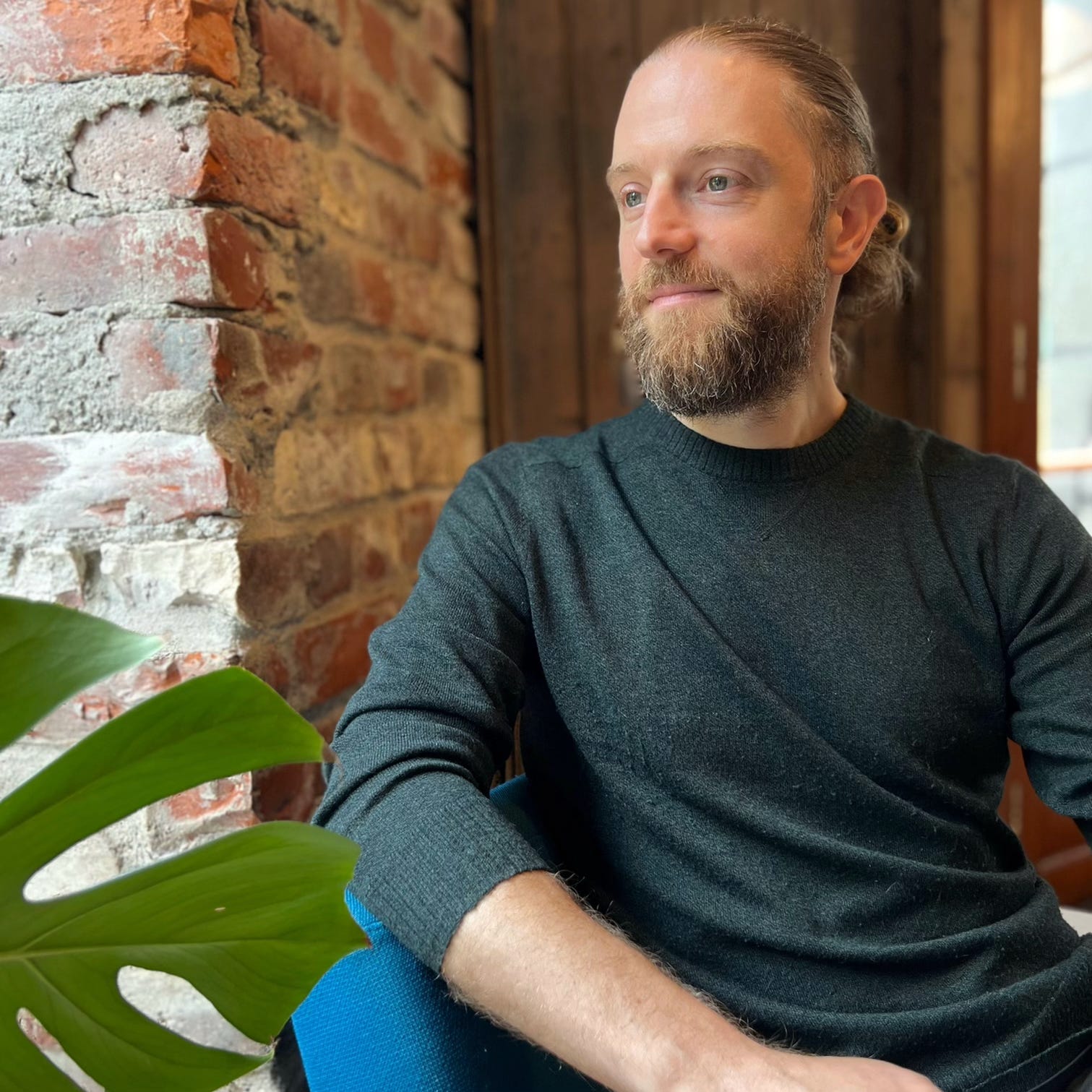 Adam Tury – Medium