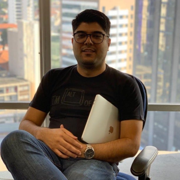 Raul Sousa Medium