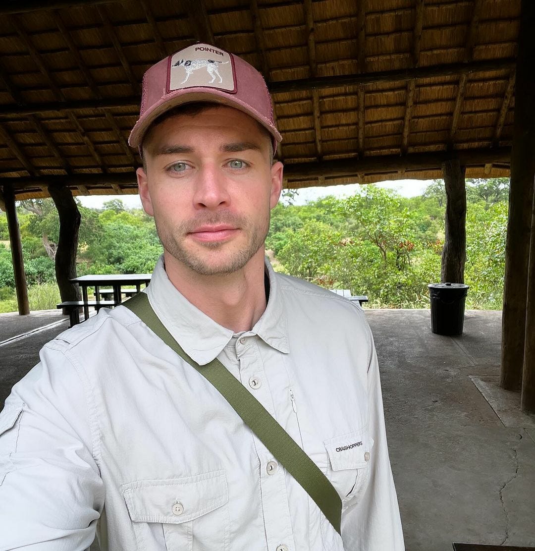 Daniel Schneiderman – Medium