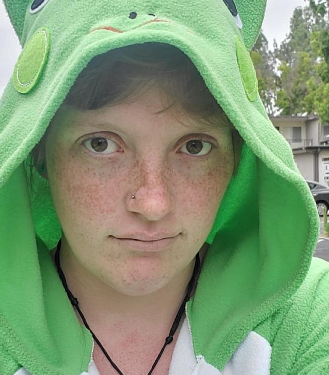 Lucas Dylan – Medium