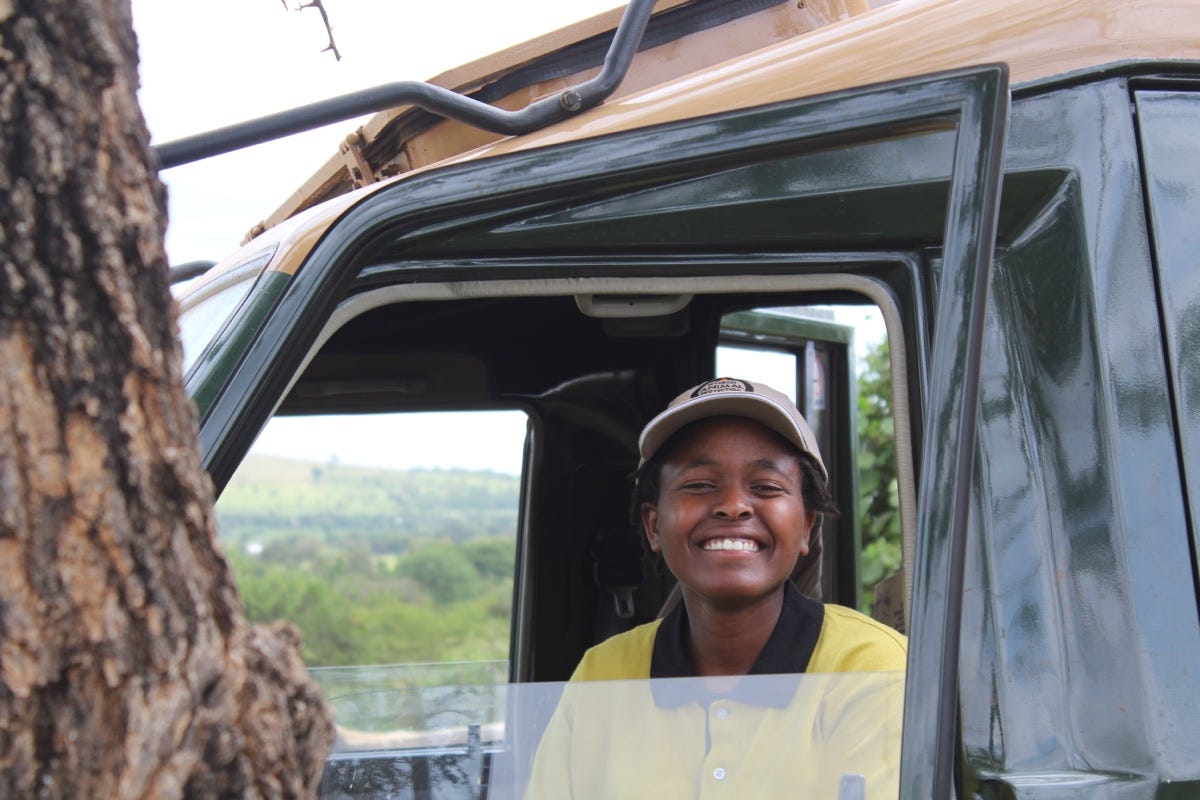 Luizer Njoki Mburu – Medium