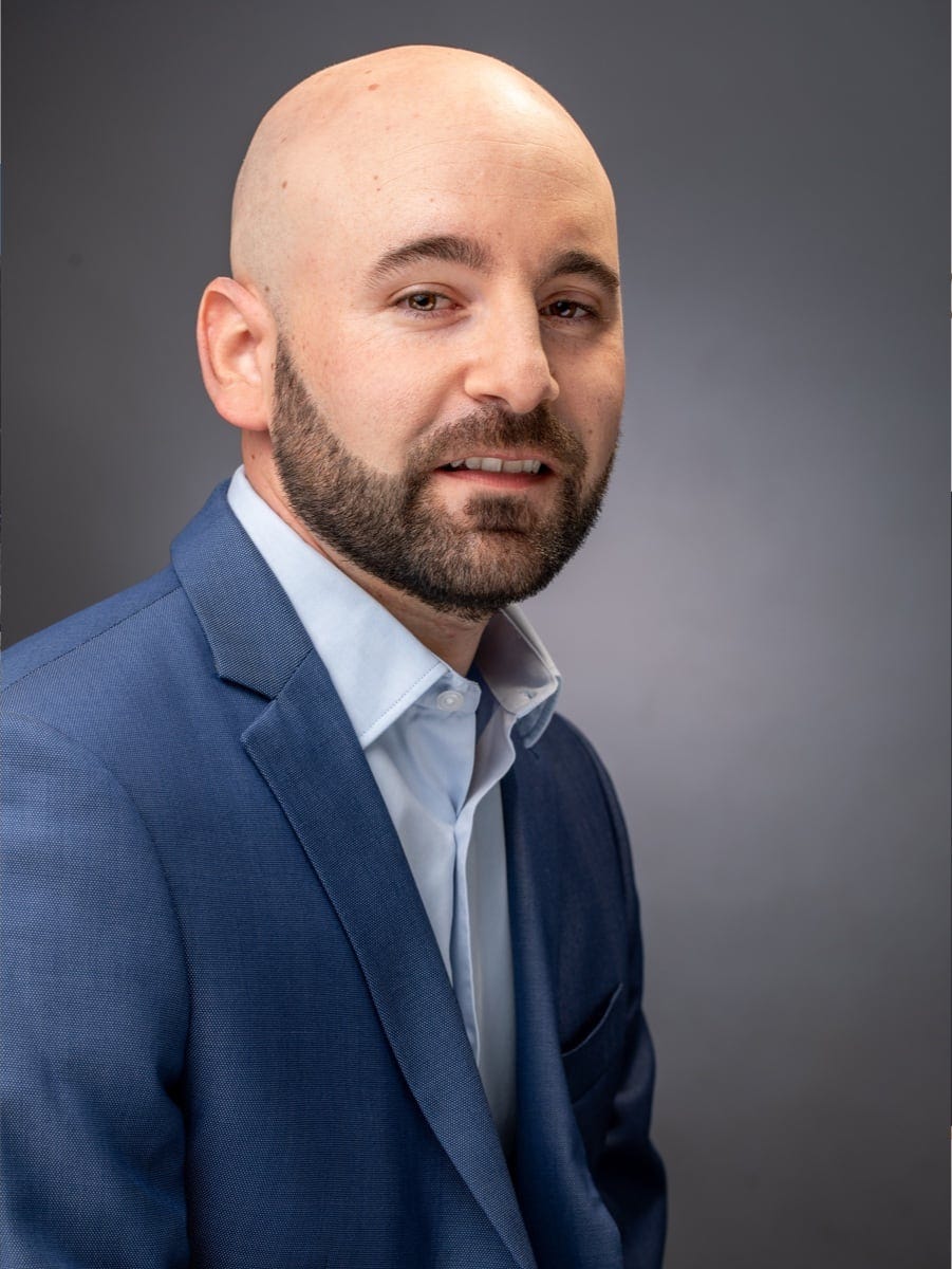 Christophe Barraud – Medium