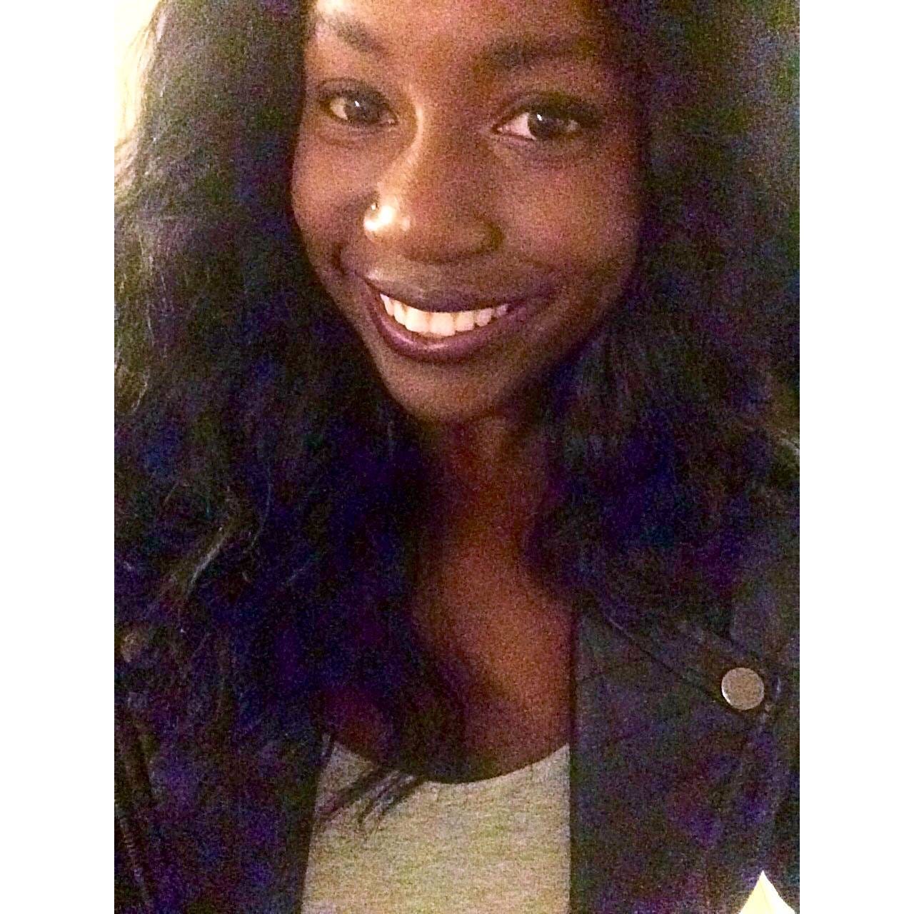 Damara Lawshe – Medium