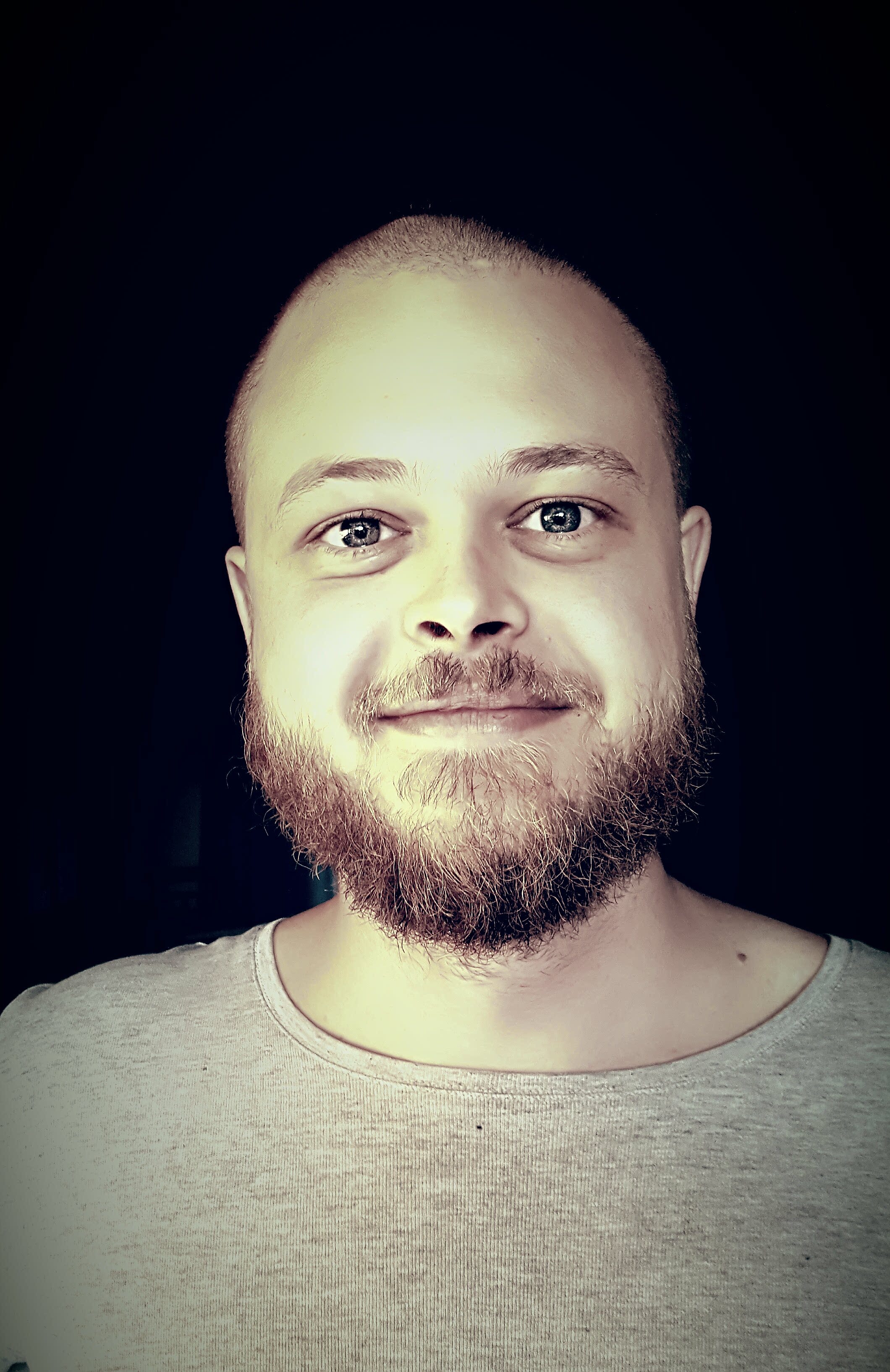 Martin Gouws – Medium