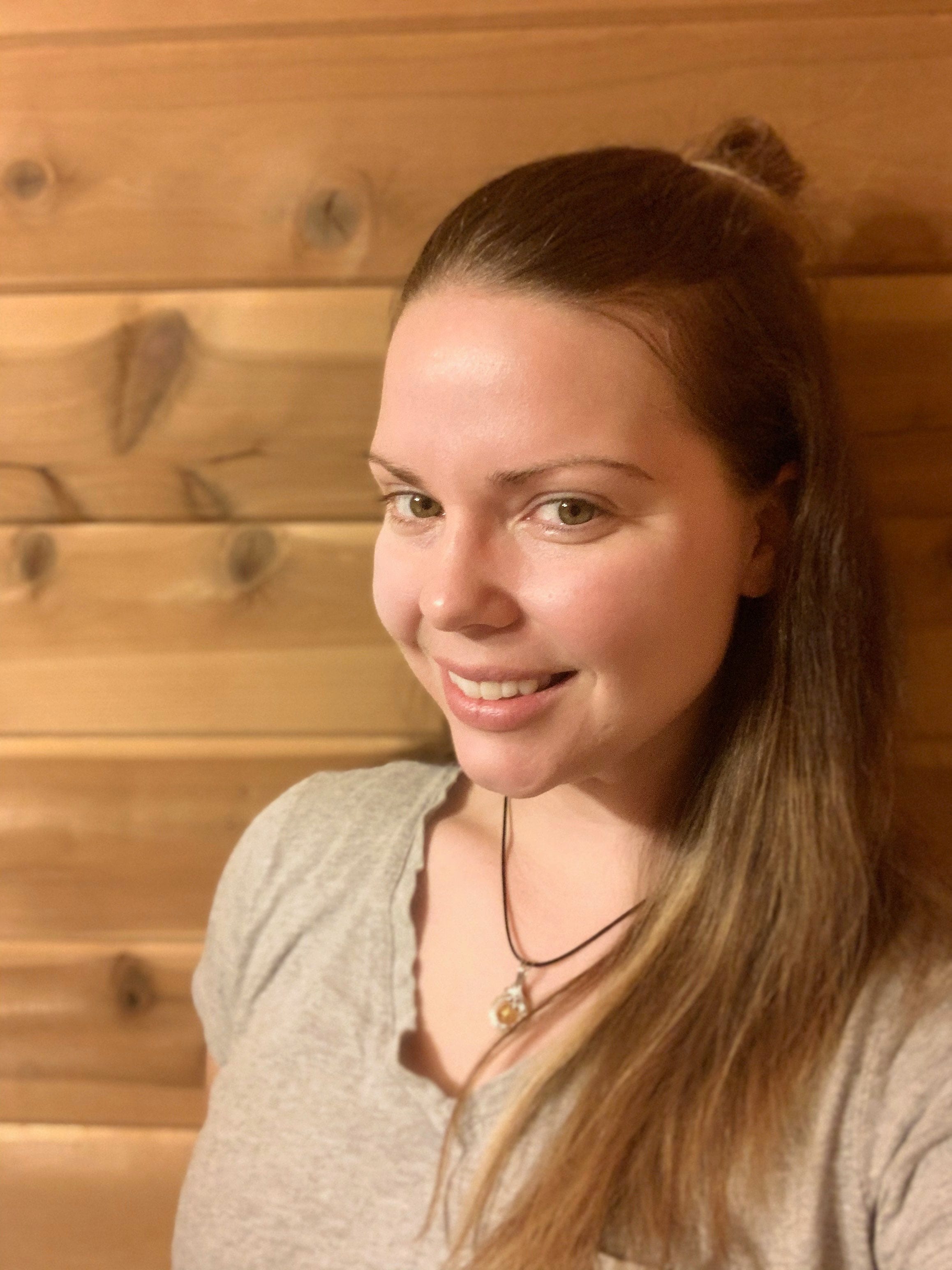 Sarah Munson – Medium