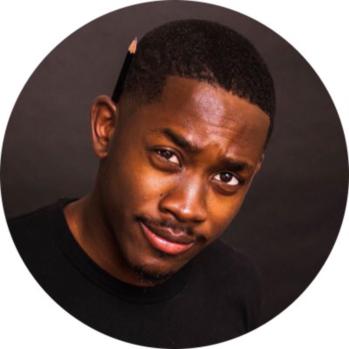 Kyle Walcott – Medium